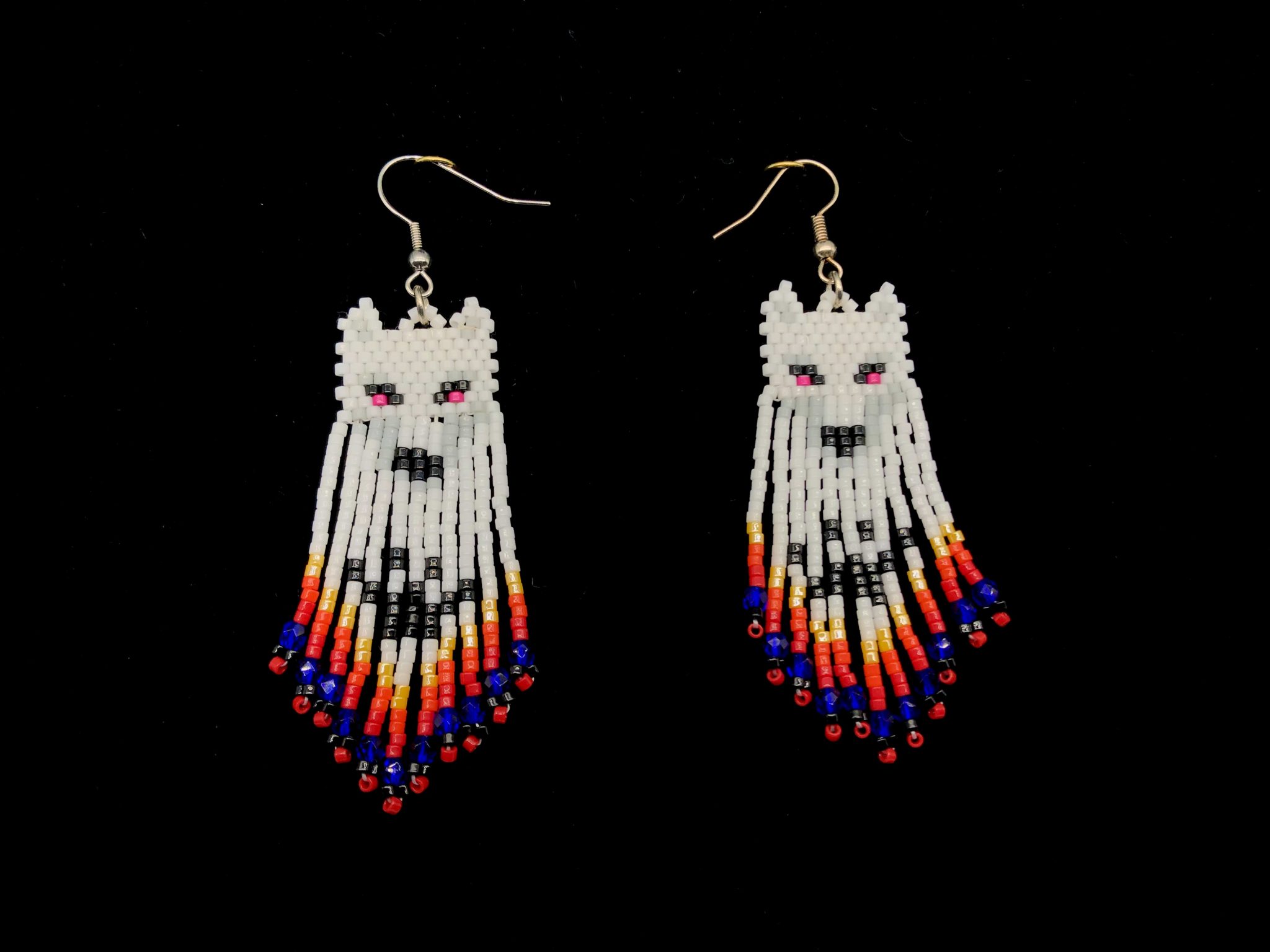 Brick Stitch Wolf Fringe - Bobby Bead